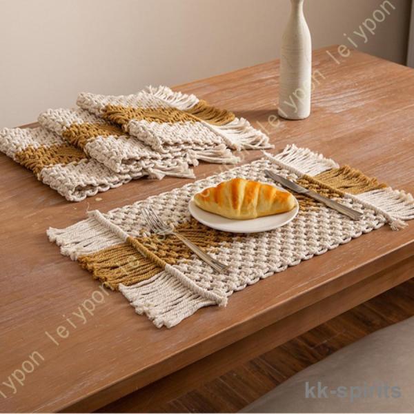 ■製品詳細：【サイズ】：30*50cm【個数】：1枚組★ワンランク上のテーブルコーディネートいつもの食卓をワンランク上に格上げしてくれるテーブルランナー。シンプルなのに をプラスできるアイテムです。 渋いかすり柄のむら糸は、他では味わえない...