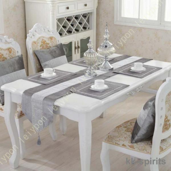 ☆家と台所の装飾、ダイニングテーブルランナー、コーヒーテーブルランナー、などとして完璧に使用する。☆テーブルランナーは、クリスマス、お正月、結婚式、パーティー、自宅、店舗、キッチン、レストラン、ホテル、クラブなどを飾るために最適で、お祝いの...