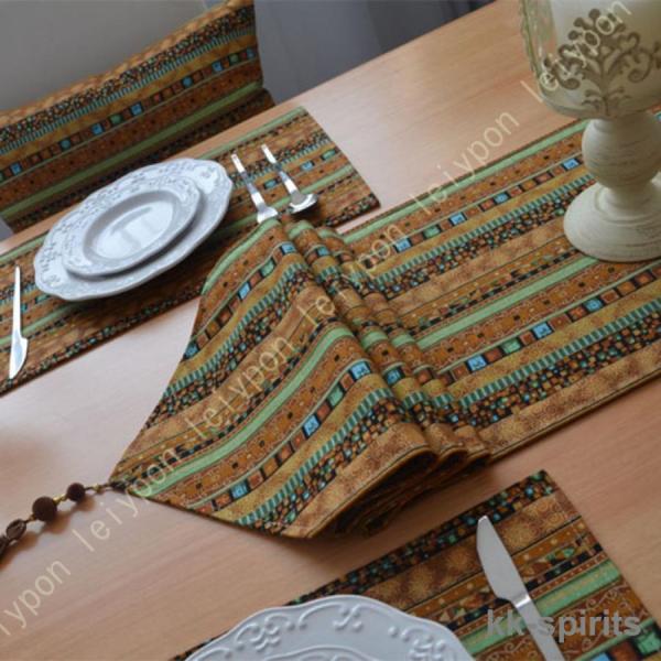 ■製品詳細：【サイズ】：30*180cm30*200cm30*220cm【個数】：1枚組★ワンランク上のテーブルコーディネートいつもの食卓をワンランク上に格上げしてくれるテーブルランナー。無地調のかすり柄がシックで落ち着いた雰囲気のむら糸は...