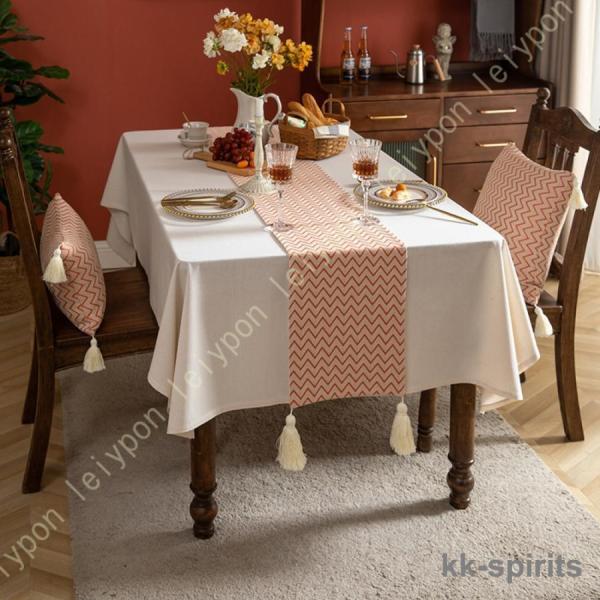 ■製品詳細：【サイズ】：30*180cm30*220cm【個数】：1枚組★ワンランク上のテーブルコーディネートいつもの食卓をワンランク上に格上げしてくれるテーブルランナー。無地調のかすり柄がシックで落ち着いた雰囲気のむら糸は、毎日の食卓では...