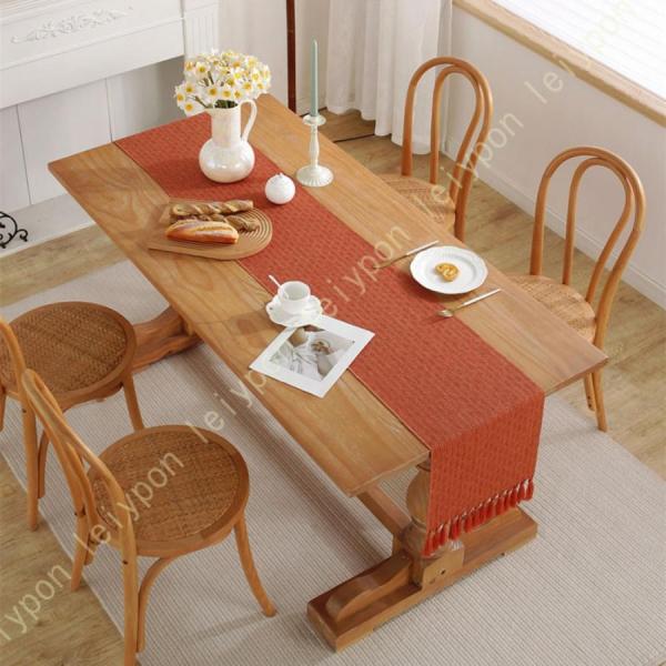 ■製品詳細：【サイズ】：33*153cm33*183cm33*200cm33*228cm33*240cm33*275cm33*305cm【個数】：1枚組★ワンランク上のテーブルコーディネートいつもの食卓をワンランク上に格上げしてくれるテーブ...