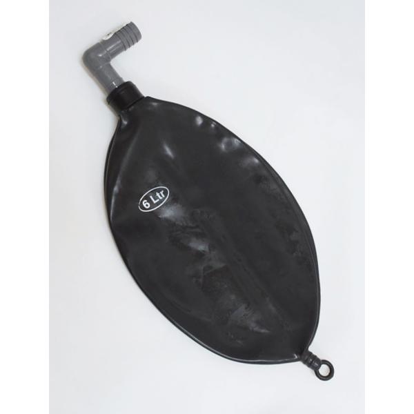 バッグのふくらみとへこみで呼吸量が視覚的に分かり、リラックスした体で呼吸する方法が身につきます。使用後は楽器に息が入りやすくなるので「充分な息が入らず豊かな音が出ない」「音が失速する」「クレッシェンドが思うように出来ない」等の悩みを直すのに...