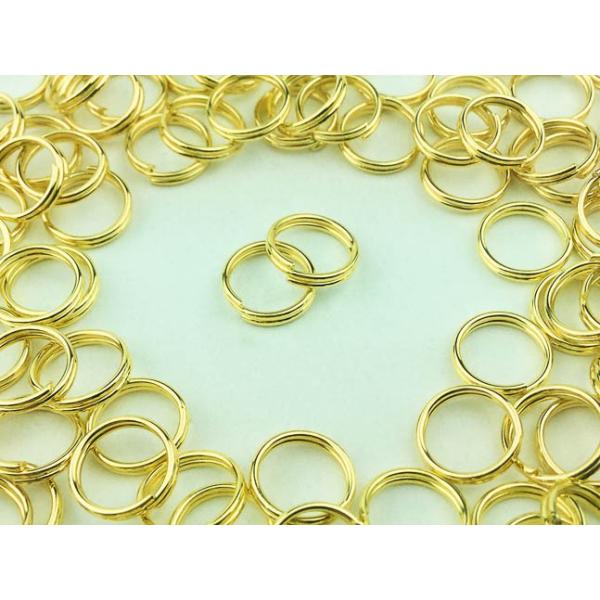 【発売日：2017年12月22日】二重丸カンカラー：ゴールド内容量：100個１個サイズ：外径8mm線径0.7mm素材：金属※パーツは誤飲の恐れがある小さなお子様に与えないでください。小さなお子様の手の届かない場所で保管ください。