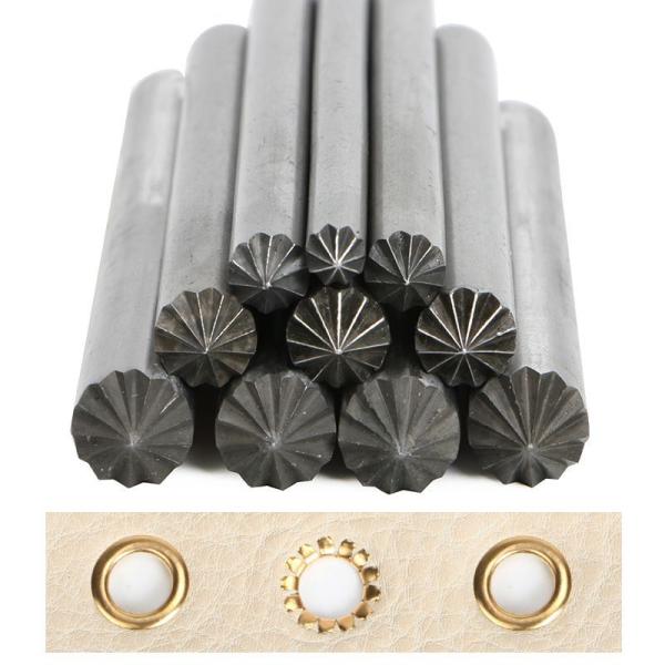 レザークラフトを行う際、小さなハトメを留めるのに便利なツールです。&amp;lt;br&amp;gt;菊割り棒を垂直に革にあてて、ハンマーでたたくだけ。&amp;lt;br&amp;gt;丈夫で耐久性が強いカーボンスチール材料で作られていま...