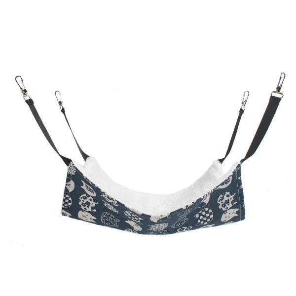 猫ハンモックのサイズ：約57ｘ47cm、適応体重は10kgまで。なので、中型猫と大型猫に適用しています。普通サイズの猫ちゃんなら十分使用可能です。 キャンバス生地を採用され、通気性に優れています。 ベルトの上にバックルが付いてますので、取り...