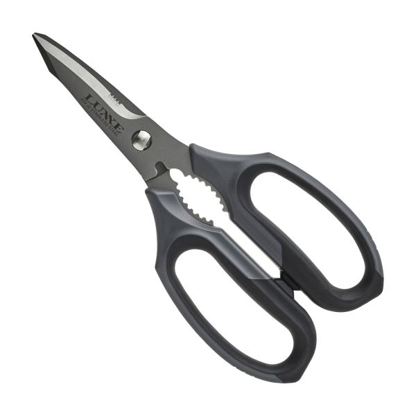 分解洗浄ができ衛生的で、締め具や下処理用ツールとして魚を締める・ウロコを取る・ラインカットなど幅広く使える多機能タイプのシザー。●セレーション加工により太い骨やヒレに対して滑らずPEライン、ワイヤーもサクサク切れる！●グローブをした状態で使...
