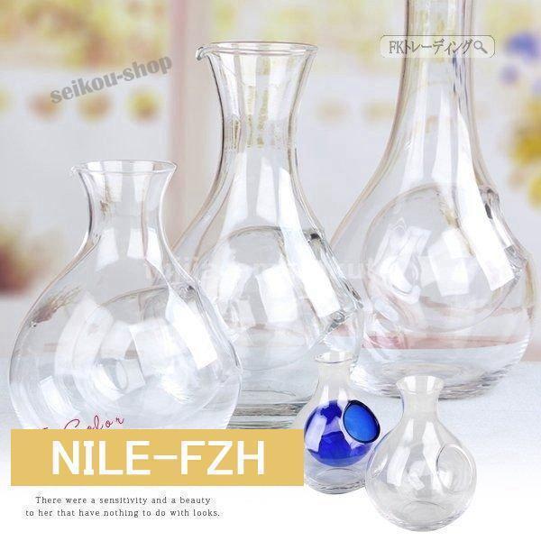 ご自宅で飲むお酒をさらに美味しく頂くおすすめの逸品!浴室や縁側でお酒をさらにたのしむことができます☆徳利とおちょこで自宅にいながら極楽気分を味わえます。喧噪の中で生活の静けさに戻るセット内容：徳利*1▽商品の仕様●サイズ(約)図のように●容...