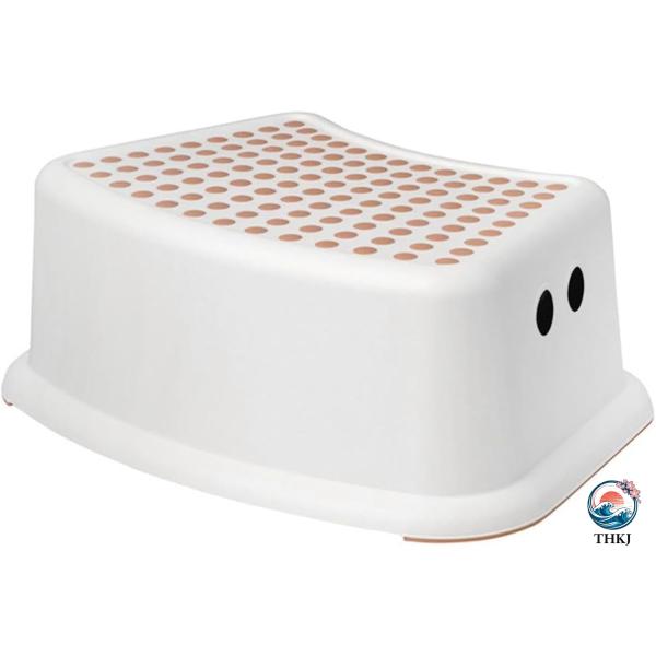 説明   ※踏み台がご自分に合う適切なものかどうかを調べるために、ご購入前には必ずサイズをご確認ください。※水平、平たんな場所に置いてご使用ください。※火気やストーブなどの危険物の近くでは使用しないでください。※飛び乗り、飛び降り、飛び跳ね...