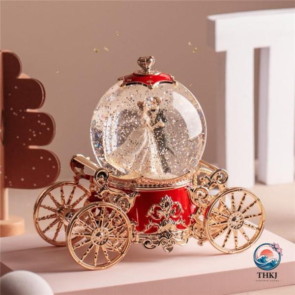 商品説明     商品詳細     高品質の素材と絶妙な職人技：高品質の素材で作られ、色は丁寧に手描きされ、彫刻は繊細で絶妙で、品質は細部に表れています。電気メッキプロセスから塗装デザインまで、美しくエレガントです。  夢のような外観デザイ...