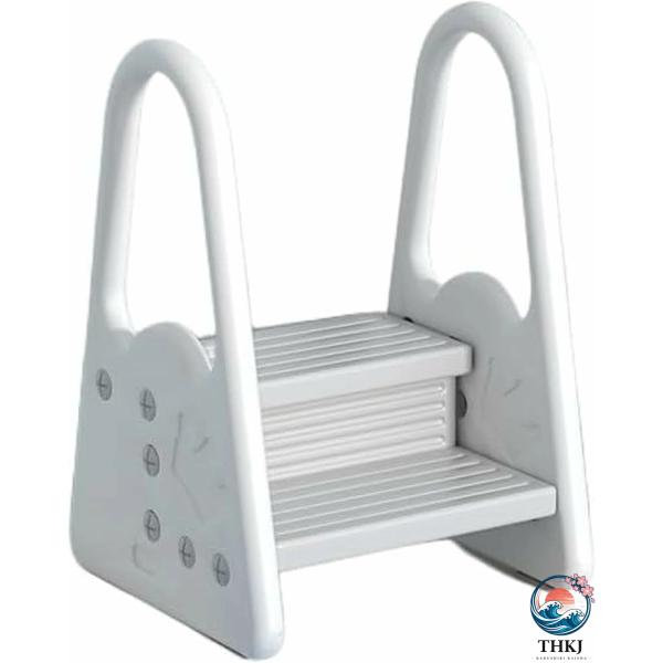 説明   ※踏み台がご自分に合う適切なものかどうかを調べるために、ご購入前には必ずサイズをご確認ください。※水平、平たんな場所に置いてご使用ください。※火気やストーブなどの危険物の近くでは使用しないでください。※飛び乗り、飛び降り、飛び跳ね...