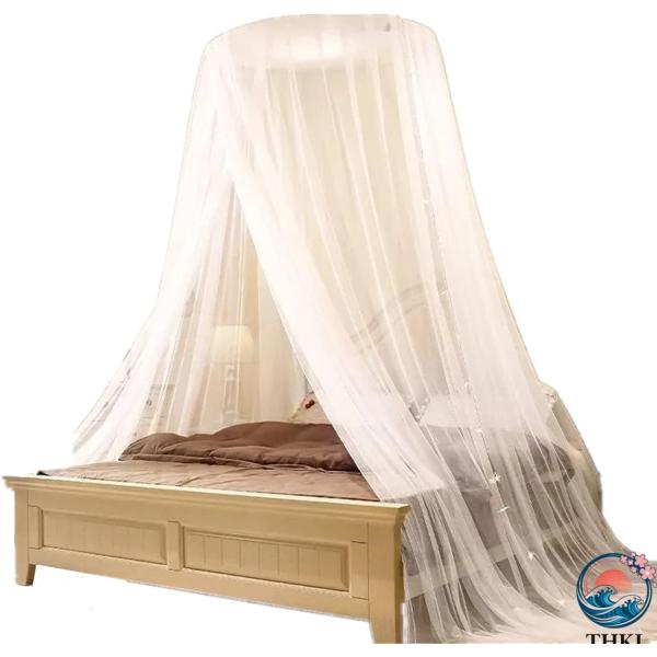 説明    *取り付けやすい：吊るすだけの簡単設置でベッドでも使える天蓋カーテンです。組立不要で、天井に専用フックを設置して吊るだけですぐ利用可能です。粘り強く、耐久性がありますので、落ちにくくなります。 *安眠必需品：蚊や他の厄介な飛行昆...