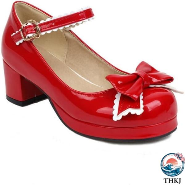 説明    5cmの太いヒールは安定感バツグンな上に長時間歩いても疲れにくいのが人気の秘密。厚底パンプス  素材はツヤが美しいエナメル素材で、高級感があります。  アウトソール（靴裏）には従来よりもグリップ性に優れた新素材を使用。滑りにくく...