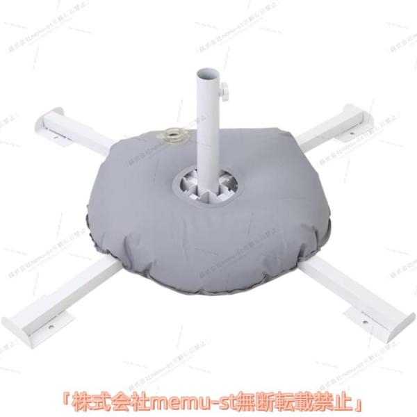 お庭のパラソルを固定するのに最適。折りたたみ式なので、レジャーへの持ち運びにも便利！水袋に水を入れて安定感アップ！四脚でバランスを保ち、水袋を活用することでさらに安定させることができます。コンパクトで持ち運びラクラク/ベースも水袋も折りたた...