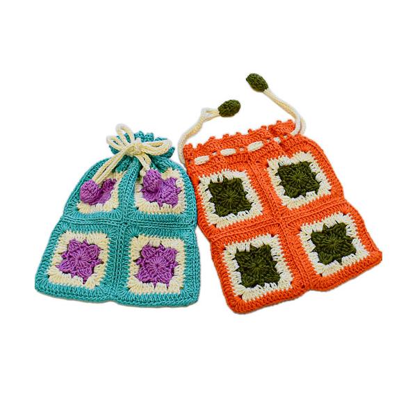 ●内容：糸（ガザールコットン25）、編み図●用意する物：かぎ針4/0号、とじ針、はさみ●出来上がりサイズ：約18×12cm●難易度：★★☆（中級）●製作時間（目安）：約4時間●デザイン：minao（横田美奈）どこか懐かしい巾着ポーチのキット...