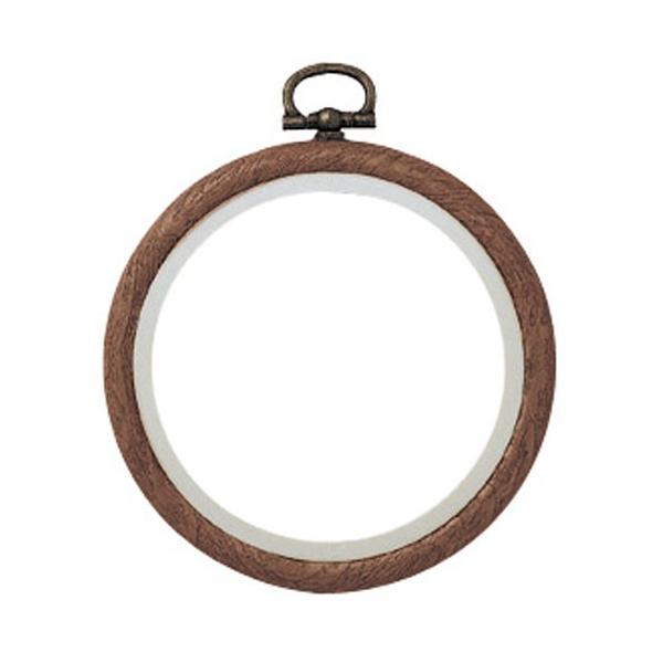 ●商品情報：ポリプロピレン●サイズ：内径 約7.7cm●フレームカラー：木目調※こちらは4個までのご注文でしたらメール便での発送が可能です。5個以上のご注文でメール便をご選択の場合には、宅急便での発送に変更させていただきます。※画像の関係に...