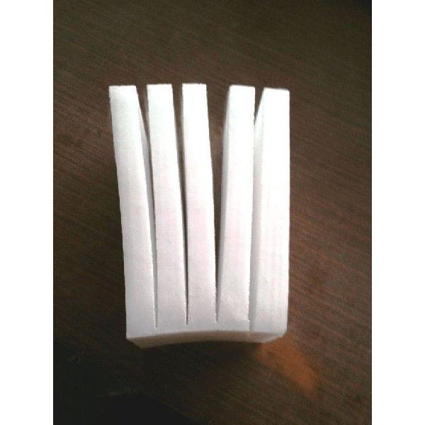 ドライアイスは温度保持、保存用に引越し、停電、ドライブ、バーベキューなどで、食品、飲み物の冷却にご利用下さい。冷凍食品、アイスクリーム、工業医薬品、血清などの保存、輸送などにもご利用いただいています。結婚式、披露宴、カラオケなどのパーティー...