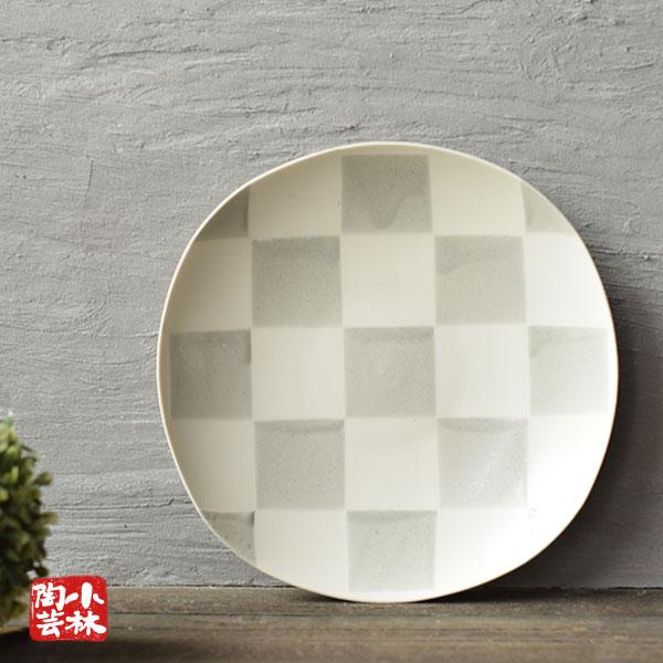 正規で売れない、ちょっと訳あり品をお安くご提供します。【　サイズ　】　直径：25.0×高さ：3.5cm【　材質　】　陶磁器【　重量　】 570g【　質感　】　なめらかな手触り　※日本製（美濃焼）　※電子レンジ・食洗機対応注意事項こちらの商品...