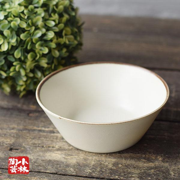 正規で売れない、ちょっと訳あり品をお安くご提供します。【　サイズ　】　直径：14.0×高さ：5.0cm【　材質　】　陶磁器【　容量　】　200g【　質感　】　なめらかな質感      　※日本製      　注意事項こちらの商品はアウトレッ...