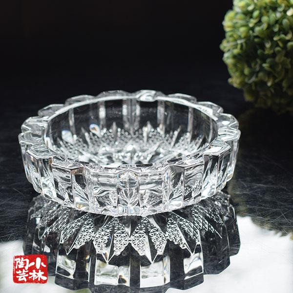 正規で売れない、ちょっと訳あり品をお安くご提供します。【　サイズ　】　直径：19.0×高さ：5.5cm【　材質　】　ガラス【　質感　】　なめらかな質感　約1200g以上      　※日本製      　注意事項こちらの商品はアウトレット商...