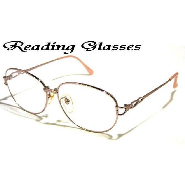 非球面ハードコートレンズなので歪みが少なくて見えやすくなっています。商品には、ハードケースと眼鏡拭きが付いています。予告なくケースの変更があります