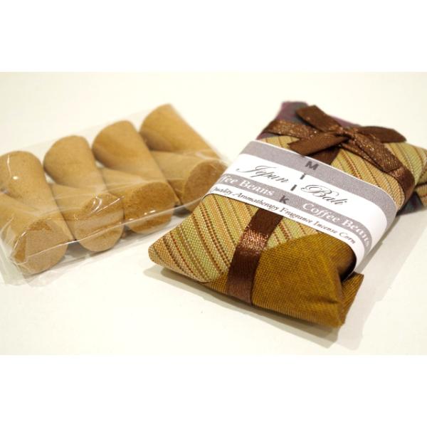 「幻の白いお香」と呼ばれるJEPUN BALIのナチュラルカラーコーンインセンス。コーヒービーンズの美味しい香りをお香にしました。挽きたてのコーヒー豆のような香ばしさと、ほんのり甘くコク深い香りを楽しめます。香りの強さはふつう。朝の目覚めに...