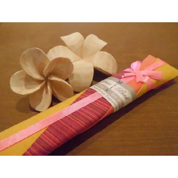 「幻の白いお香」と呼ばれるJEPUN BALIのナチュラルカラーインセンス。ティーツリーはオーストラリア原産の樹木で非常に生命力が強く、葉から抽出される精油はアロマセラピーでもラベンダーと並ぶほどベーシックで人気の香りです。香りの強さは少し...