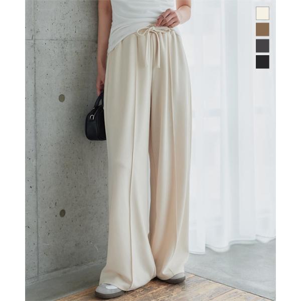 センターシームストレッチワイドパンツ美脚見えも叶えてくれる選べる大人のリラックスパンツ。センターシーム入りで穿くだけで脚をまっすぐ、ラインも美しく見せてくれるストレッチパンツです。ストレッチ素材でお腹やヒップはゆったりシルエットなので初期〜...