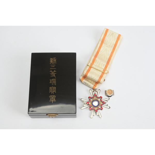 ◆サイズ◆メダル：直径５．３ｃｍ(多少の誤差はご容赦ください。)◆付属品◆略綬、共箱◆状態◆※商品の状態は画像にてご確認下さい。ご不明な点がございましたら、商品ページの質問欄よりお気軽にご質問ください。◆発送詳細◆佐川急便送料当店負担（沖縄...