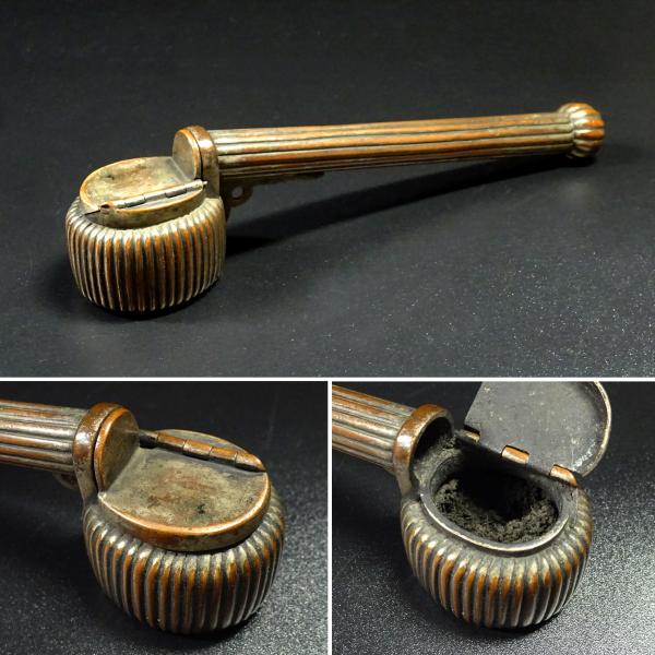 江戸時代 古銅地 彫鎬手紋矢立　　　　　素晴らしい逸品です。　　　　　極上の細密細工が施された名品です。　　　　付属品に関しましては、画像も併せて、良くご確認下さい。　　　　　他にも矢立の名品の数々を出品しております。　　　　　是非ご注目下...