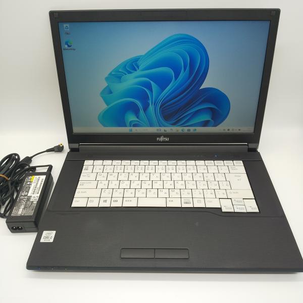 【スペック】・メーカー：富士通・型番：LIFEBOOK A5510/D（FMVA82005）・CPU：Intel Core i3-10110U 2.1GHz・メモリ：4GB・ストレージ：SSD 256GB・光学ドライブ：なし・画面サイズ：1...