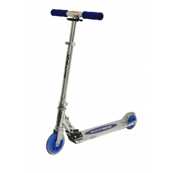 重量：2.8kg本体サイズ：L66×W34×H86耐荷重：90kg対象年齢：6歳以上材質：アルミ・スチール（一部ポリウレタン）前輪5インチホイール後輪4インチホイールフレーム　ツヤ有りシルバーショルダーストラップ取り付け可能！！（別売）前輪...