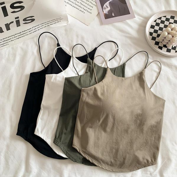 商品説明素材綿、ポリエステルサイズF着丈約42cm胸囲75-90cm注意画面上と実物では多少色具合が異なって見える場合もございます。また当店の在庫は多店舗で連動している関係上、送料無料等の数量限定商品はバーゲン時に完売してしまう場合がござい...