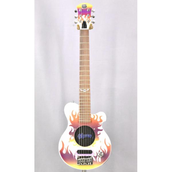 アンプ付きコンパクトギターのベストセラー、ピグノーズの限定モデル！オープン・バック構造、１０ｃｍヘビーデューティー・スピーカーによりナチュラルかつ強力なドライブ・サウンドが飛び出します！ヘッドフォン・ジャック付きですので夜でも安心です。ブタ...