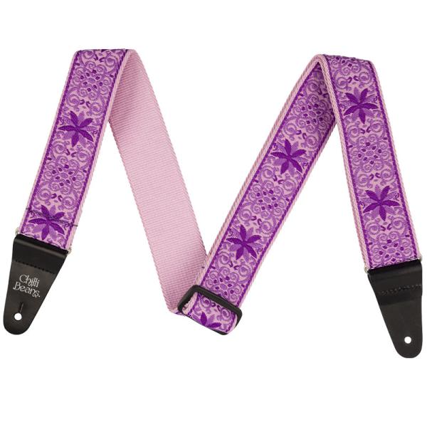 等身大で自由に表現される楽曲やライブパフォーマンスで人気を集める2019年に結成の3ピースバンド、Chilli Beans. のシグネチャーギター発売を記念して、カプセルコレクションのひとつとしてストラップを同時発売します。3種類のヴィンテ...