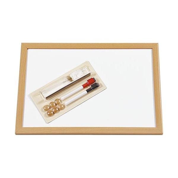 ◇◇ 縦横どちらでも！オフィス・学校・お店・ご家庭で。 付属品：マーカー2本（黒・赤）、トレー1個、マグネット6個、吊下げ金具付き トレーにはマグネットがついてます。好きな位置に取り付け可能です。※写真は一例です。