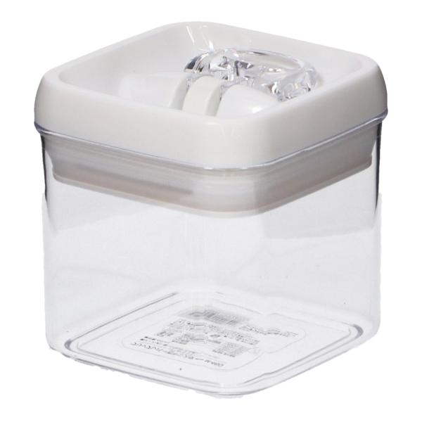 ◇◇ 【サイズ】約幅１００×奥行１００×高さ１０２ｍｍ 【特長】 ●ワンタッチ開閉。中身が見えて、スタッキング可能。 ●Mシリーズのキャニスターを、蓋の上に積み重ねることができます。 ※他のサイズに積み重ねるのはお止めください。落下や転倒・...