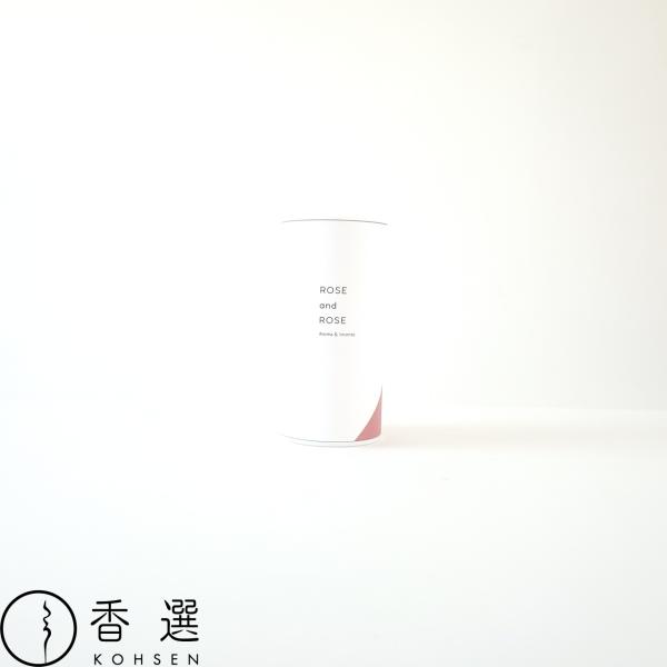 2種の異なるローズが織りなすブレンドは、緊張やストレスを和らげてくれる幸福感溢れる香り。おうち時間を豊かにする、お香タイプのフレグランス「香る線香」が新登場！香って欲しいときに、さっと火をつけて香りをふわりとお部屋に広げる。窓を開けて換気す...