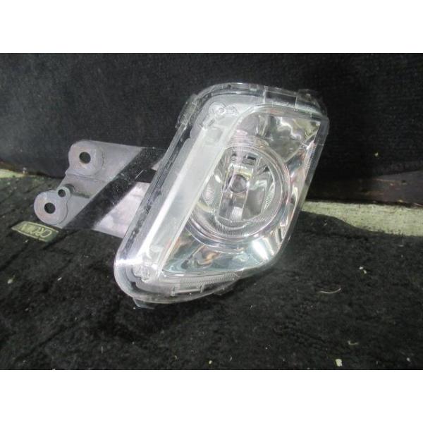 **** 商品説明を必ずご確認ください ****部品管理番号：000059842E10950部品メーカー：イチコー部品名：左フォグランプ部品メーカー品番：30-346部品区分：リサイクル品車名：クラウン車両タイプ名：4ドアセダン通称型式：G...