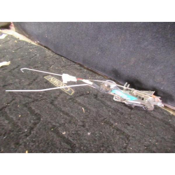 **** 商品説明を必ずご確認ください ****部品管理番号：000059975E64550部品メーカー：アイシン部品名：右Fドアロックソレノイド部品区分：リサイクル品車名：ダイナ車両タイプ名：トラック通称型式：RZU100PQMMK認定型...
