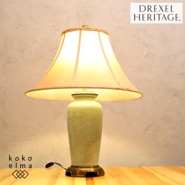 DREXEL HERITAGE JAPAN(ドレクセルヘリテイジジャパン)のヴィンテージ テーブルランプです。龍が空を舞う姿が描かれた陶器製のベースは落ち着きのある上品な印象を与えてくれます。