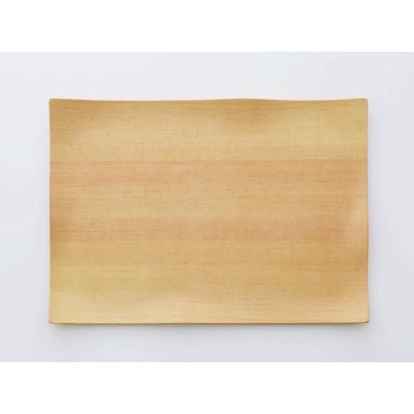 KAZ-Tray-Recta（カゼ・トレイ・レクタ）■サイズ：横44.5cm × 縦31.5cm × 高さ2.5cm■素材：ベイマツ■製法：圧縮成形合板■製造：日本製 香川県高松市「木のお皿って、素敵だけど傷みやすそう。」「木目や色はかわい...