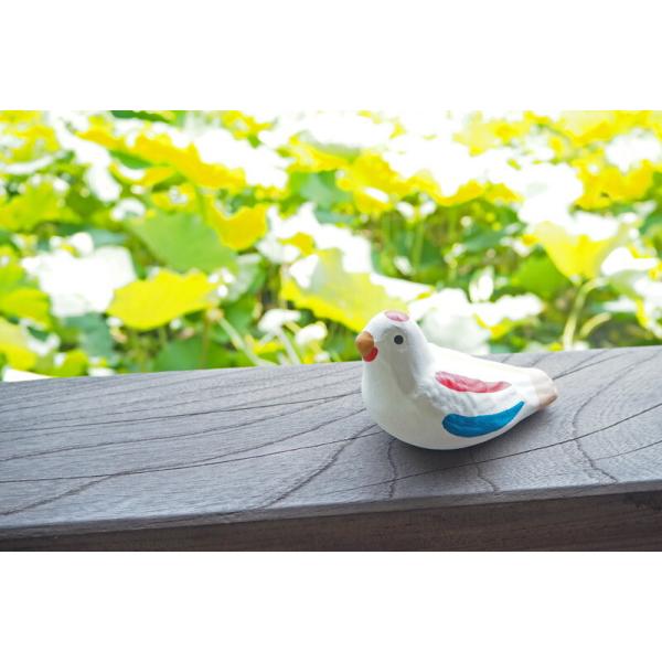 尾崎人形【 土笛 土笛 水鳥 -みずどり 】■サイズ：幅7cm×高さ5.5cm×奥行11cm■素材：土／アクリル絵の具（耐水性)■産地：日本／佐賀県神埼町■その他：その他：単品／箱入り／自立可能尾崎人形の伝統色である、赤・青・黄色を配色した...