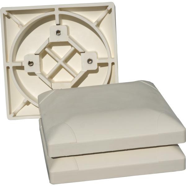 正式サイズと同様設計の塁ベースです。特殊合成ゴム一体成型のため、安定した性能を発揮。球場用埋込ベース。埋込金具は別売りです。