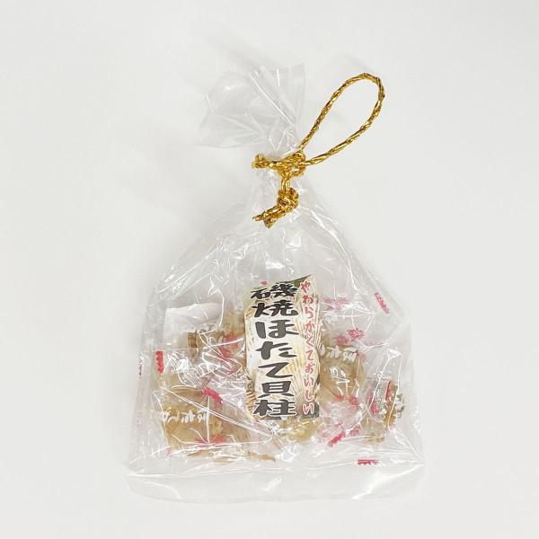 【発売日：2020年06月10日】ほんのり甘めに味付た帆立貝柱をしっとりとやわらかく仕上げました。そのままおつまみとして、また炊き込みご飯の具材としてもご利用いただけます。炊き込みの際は風味が付く程度にお醤油を加え、貝柱をお好みで混ぜ合わせ...