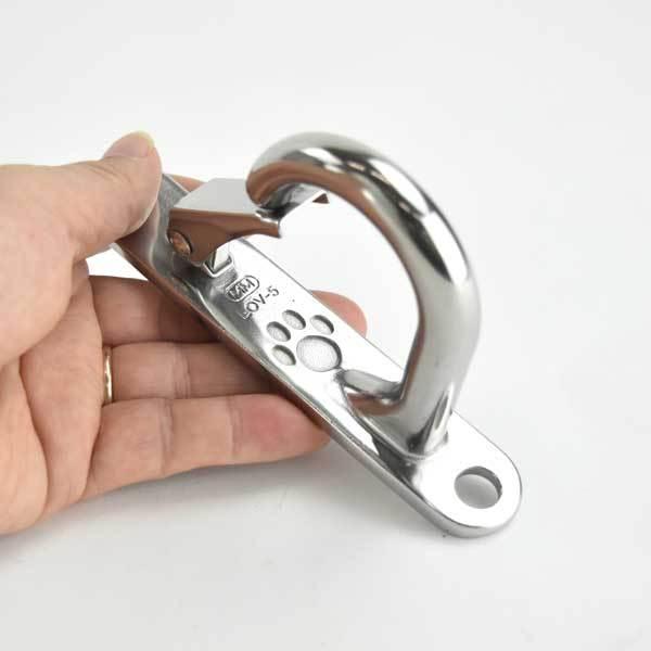 リードフック ラブフック曲面用品番：LOV-5D：12mmW：25mmL1：135mmL2：115mmH：74mmS：20mmd1：10.5mmd2：15mmT：6mmWeight：240g参考使用荷重：40kgf　0.39kN材質：ステン...