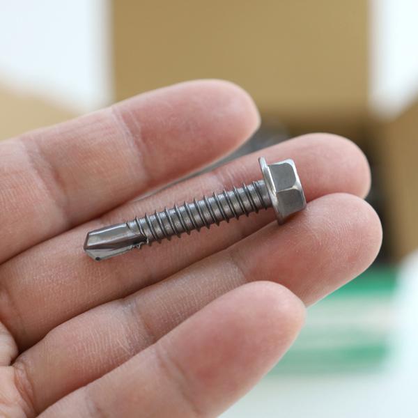 SUS410使用板厚2.8-6.0mm頭径13.0mm頭高さ6.0mmメーカー名：ミヤガワ金属品番：SHH6335品名：ステンレス ドリルねじ 六角頭 6×35【カート数量１】で【200本】のご購買となります【返品・交換・キャンセル不可】