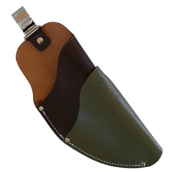 ベルトにかけるタイプのハサミケースです。使いやすさを追求しました。軽量で出し入れもスムーズ、コンパクトで身体にフィットします。※ハサミは別売りとなります。