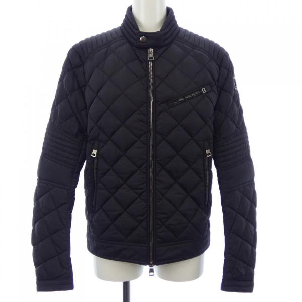 メーカ/ブランド：モンクレール　商品名：ダウンジャケット　商品ランク：中古品B