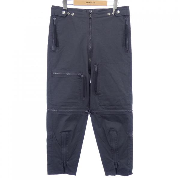 メーカ/ブランド：プラダ　商品名：パンツ　商品ランク：中古品B