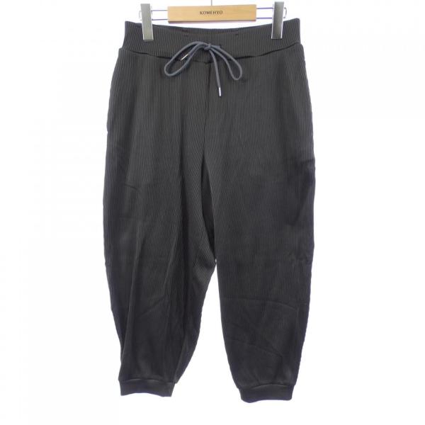 メーカ/ブランド：アタッチメント　商品名：パンツ　商品ランク：中古品B